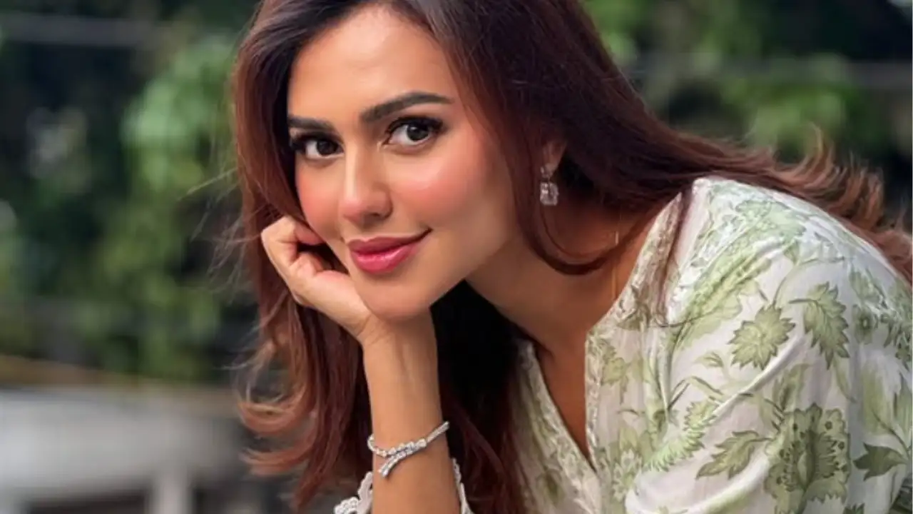 An Actor From Bangladesh Who Portrayed Sheikh Hasina In The Mujib Biography Was Detained In ...