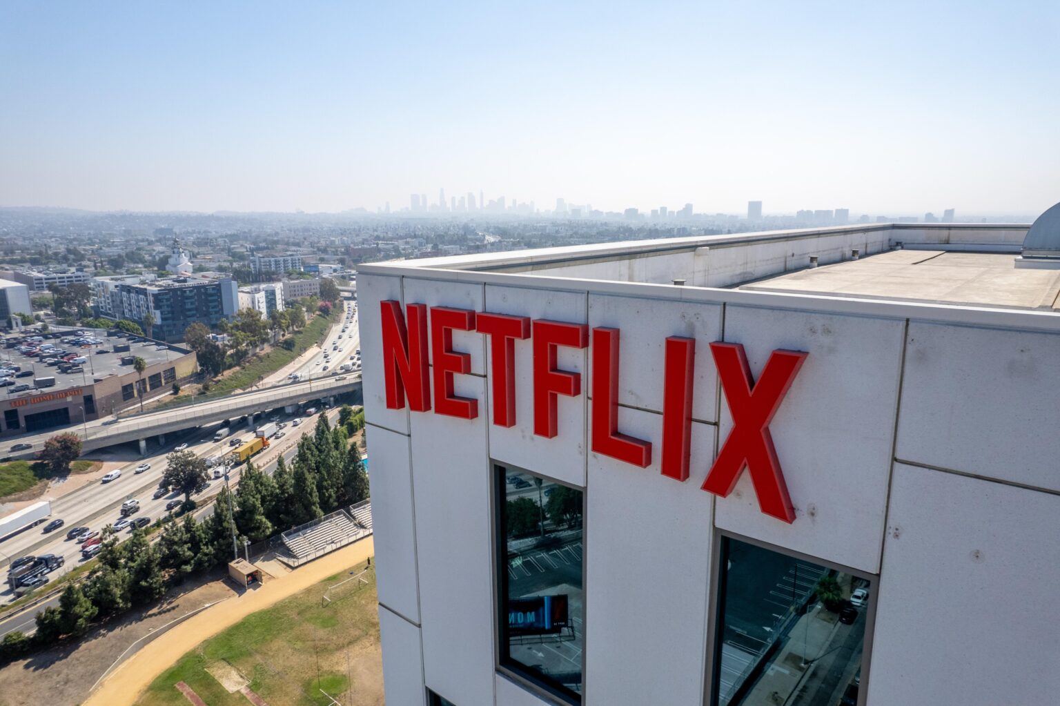 Netflix Will Now Pay Warner Bros In Full To Keep Paramount At Bay ...